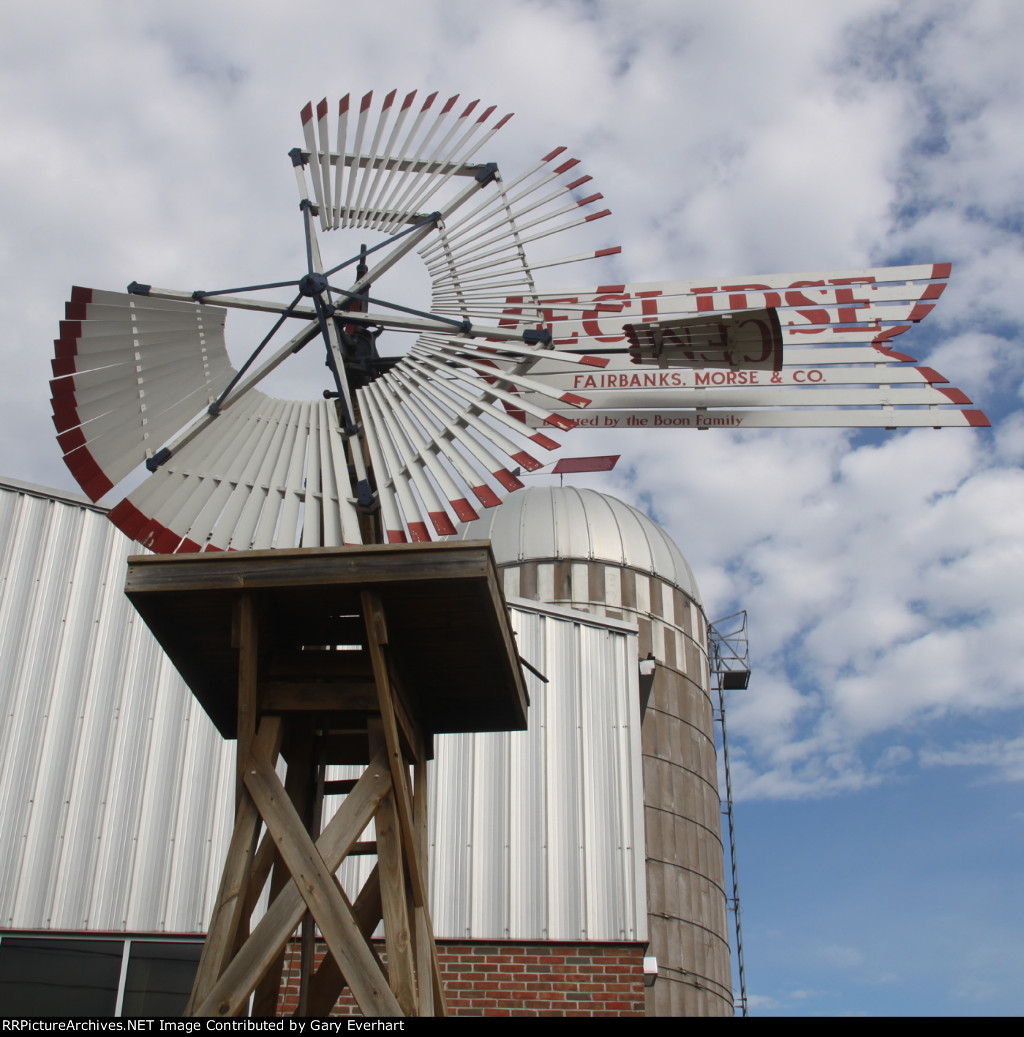 Fairbanks Morse Co Windmill